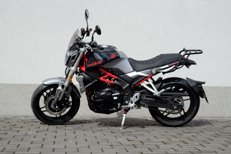 JAWA 400 Geeny